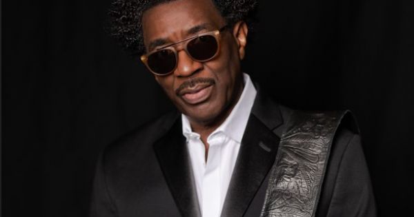 Doc Powell at The Silver Dollar Showroom- The Wort Hotel